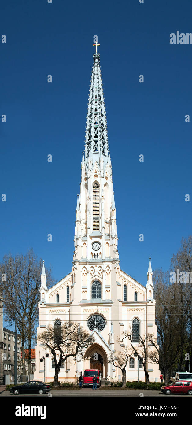 Protestant church buildings hi-res stock photography and images - Alamy