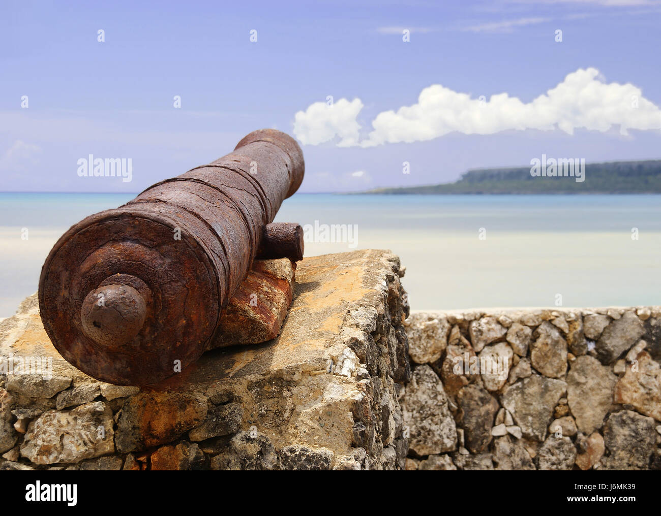 war fortress arm the South Seas cannon pirates caribbean arms middle ...