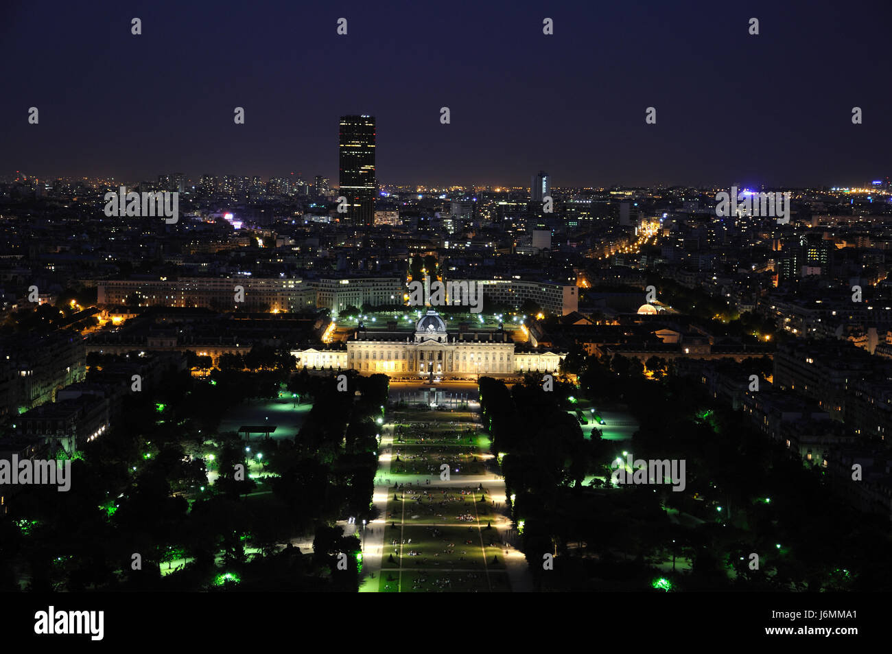 park night nighttime paris street road building house building ...