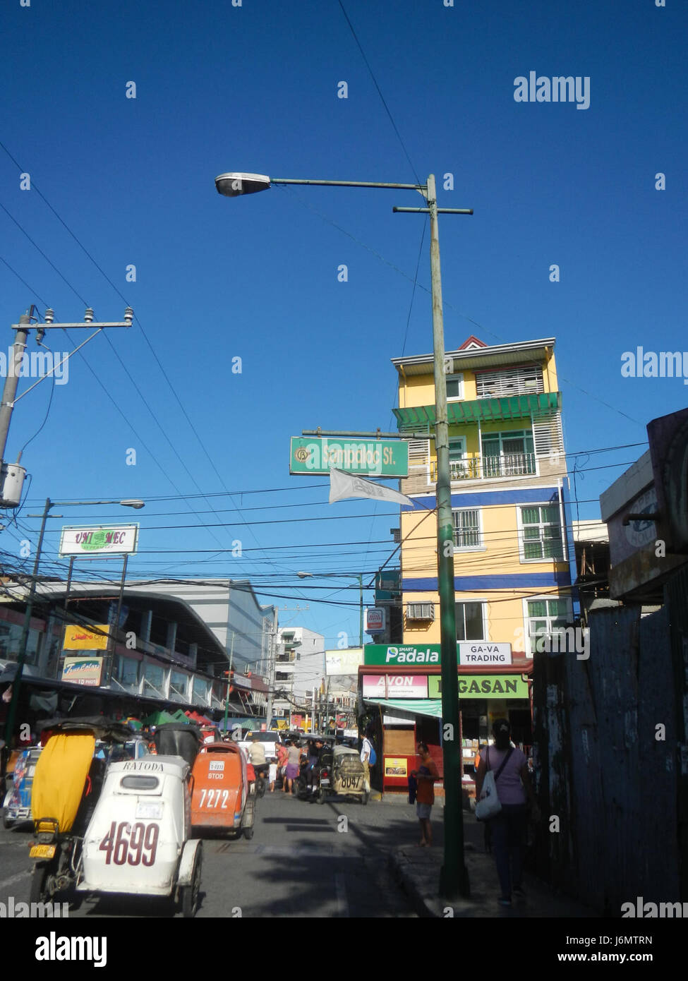 Barangays Pembo and Comembo, located on J.P. Rizal Extension in Makati ...