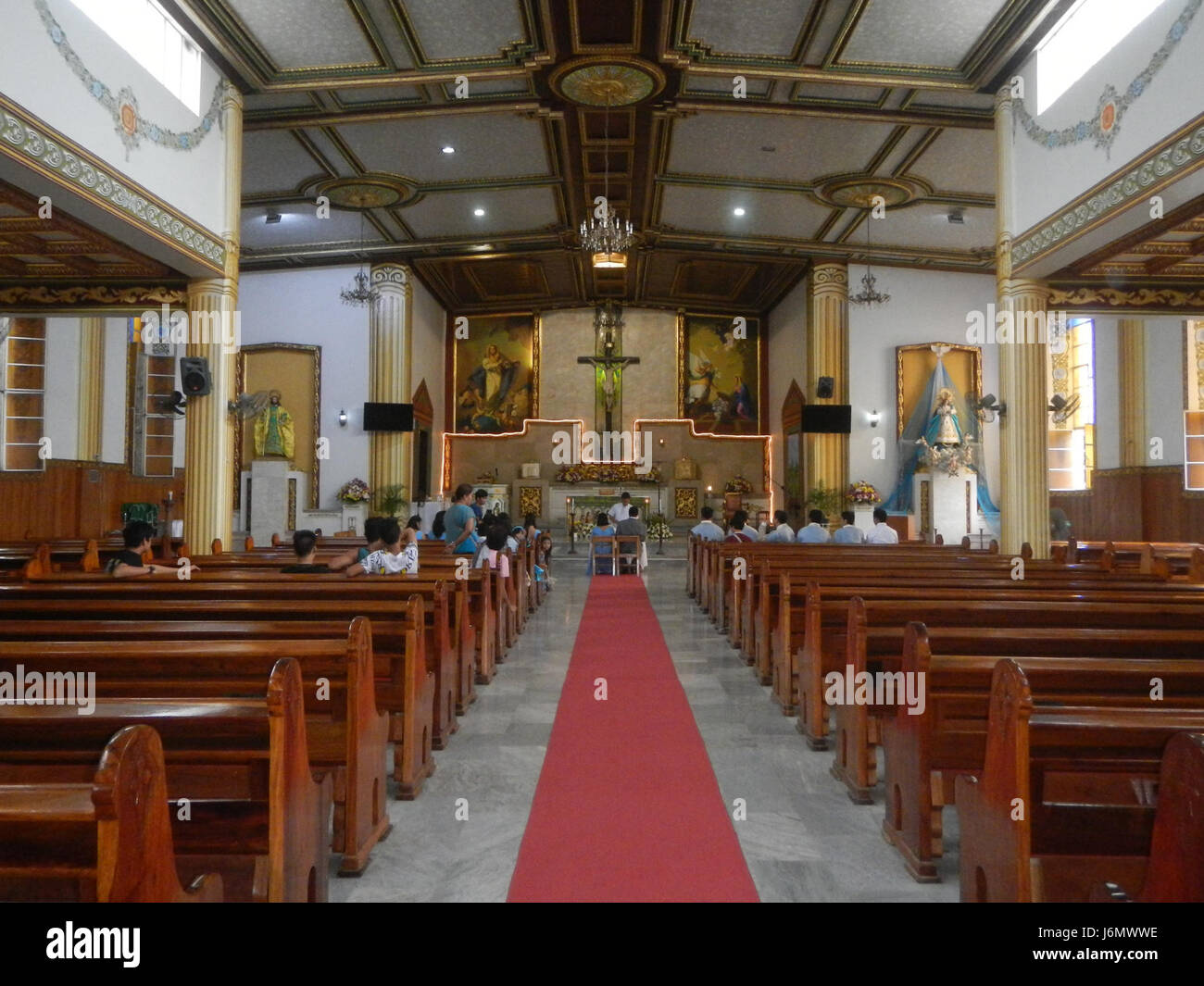 The interior of the Immaculate Conception Parish Church in Pandi ...
