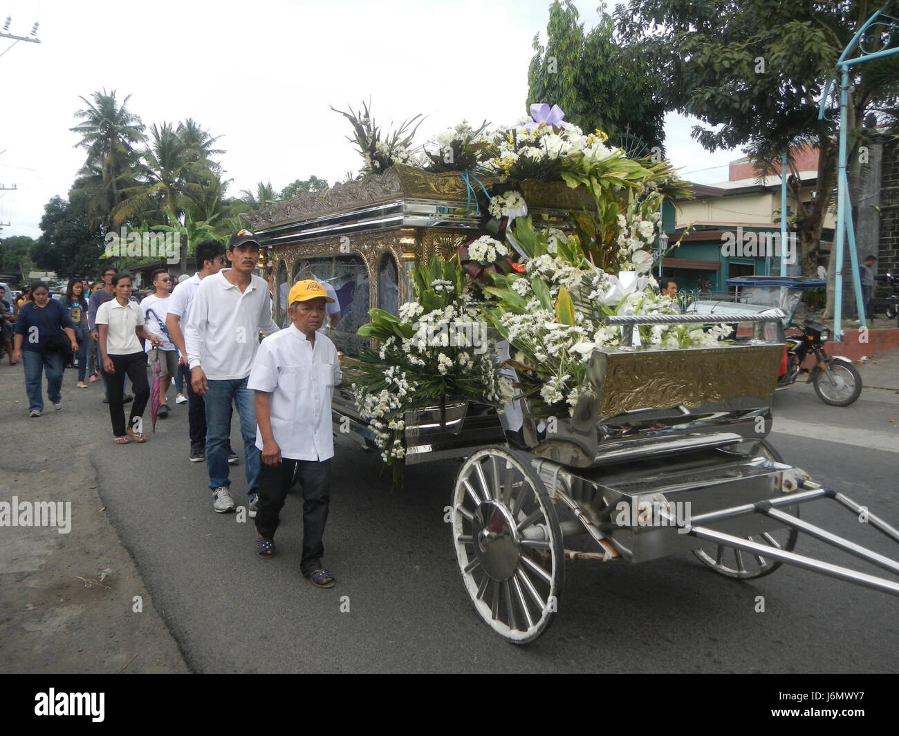 Filipino funeral hi-res stock photography and images - Alamy