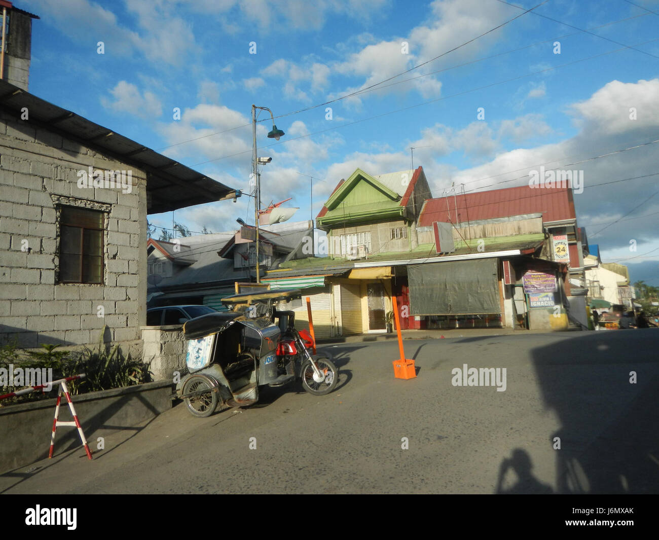 09495 bahay pare candaba pampanga hi-res stock photography and images ...