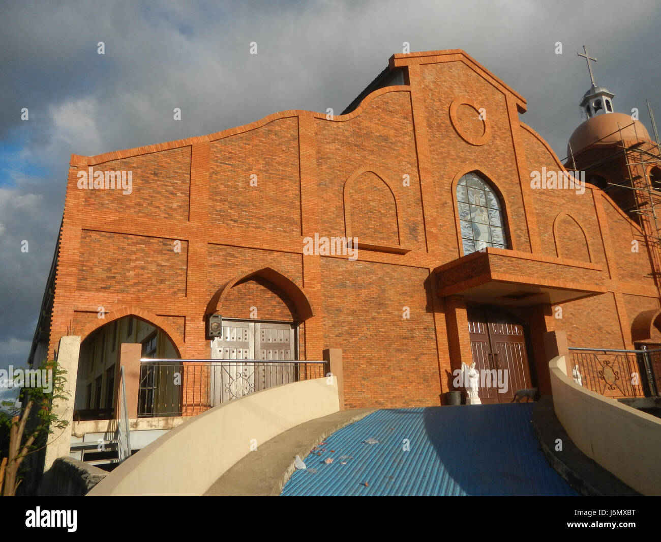 09527 Bahay Pare, Candaba, Pampanga Church School Roads 11 Stock Photo ...