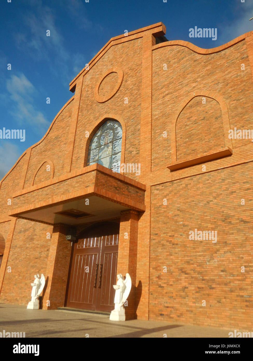 09557 Bahay Pare, Candaba, Pampanga Church School Roads 08 Stock Photo ...