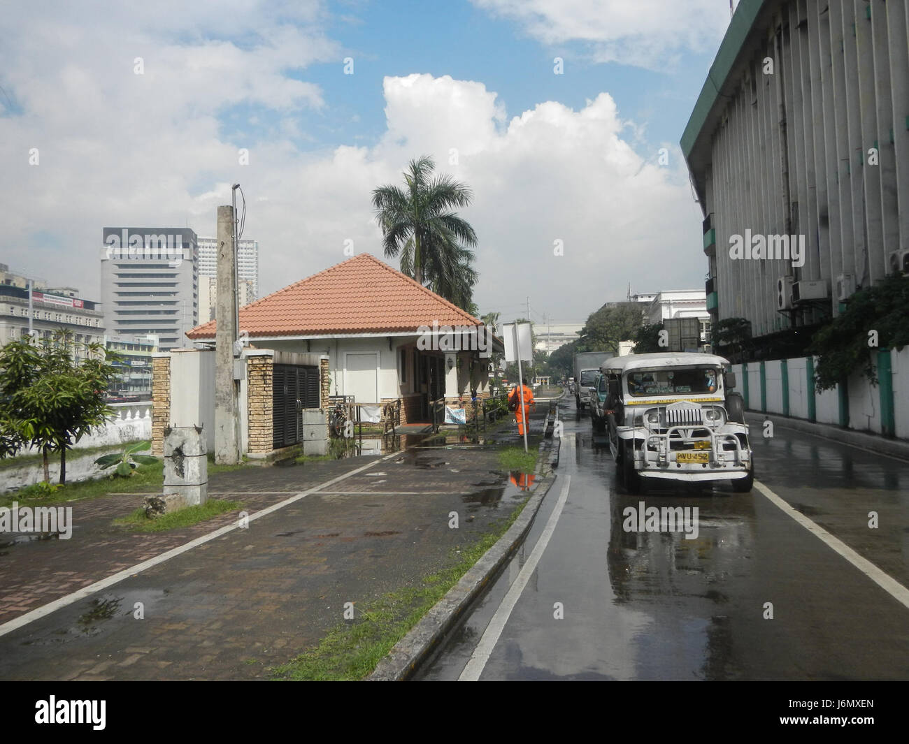 This image captures the Pasig River Plaza Mexico, Maestranza Park ...