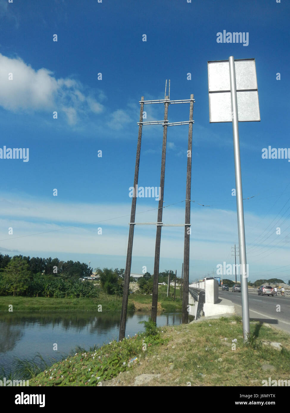The Santa Maria Bulacan Bridge 1 connects Lalakhan and Santa Clara ...