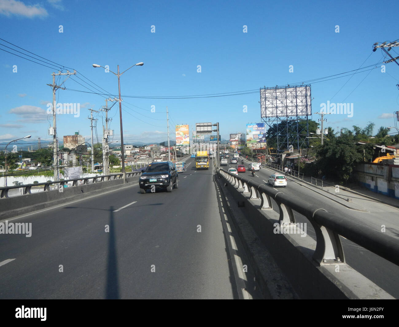 The Circumferential Road 12, along Ortigas Avenue and Rosario Bridge ...