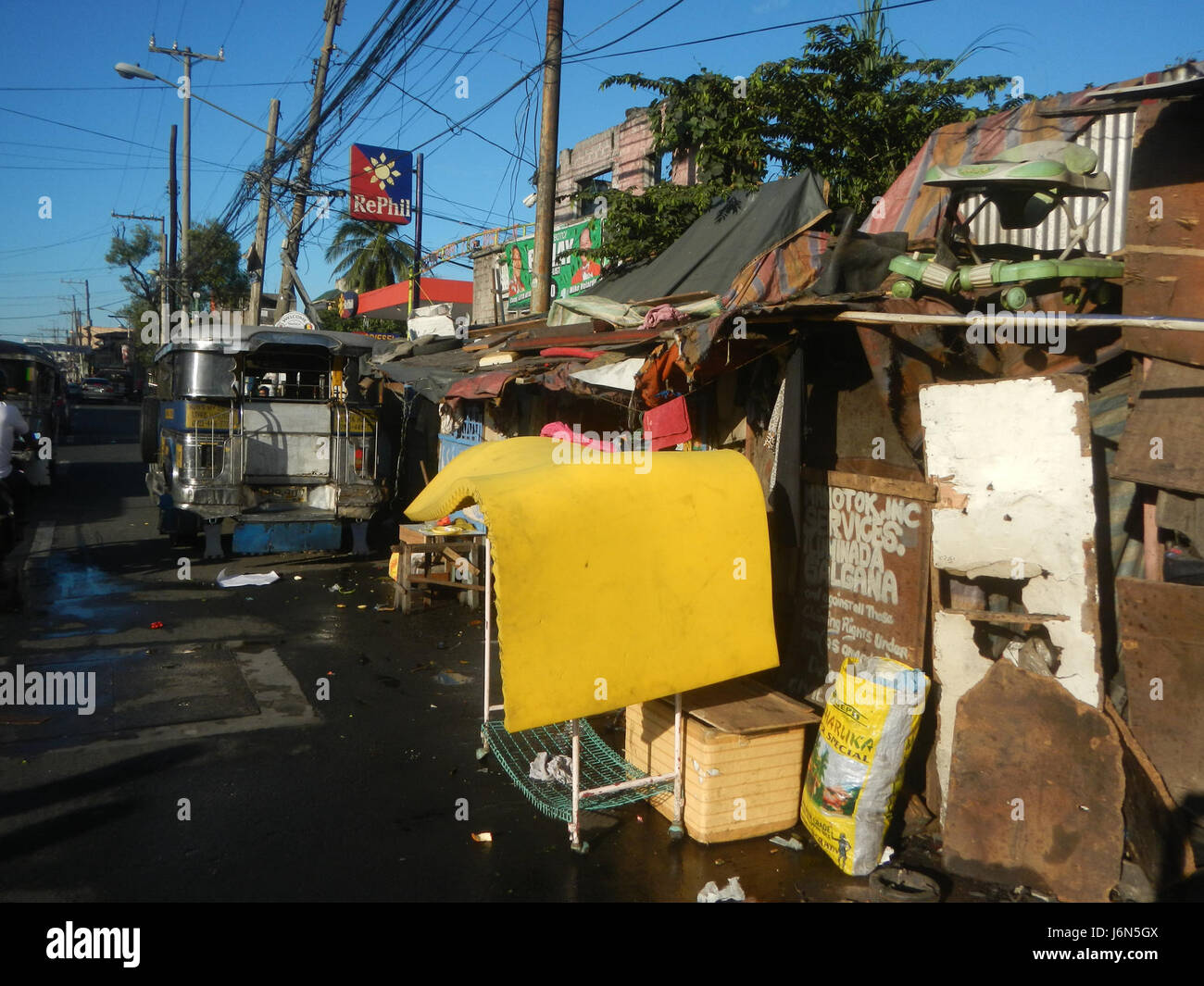 07510 Juan Luna Street Gagalangin Tondo Manila 21 Stock Photo - Alamy