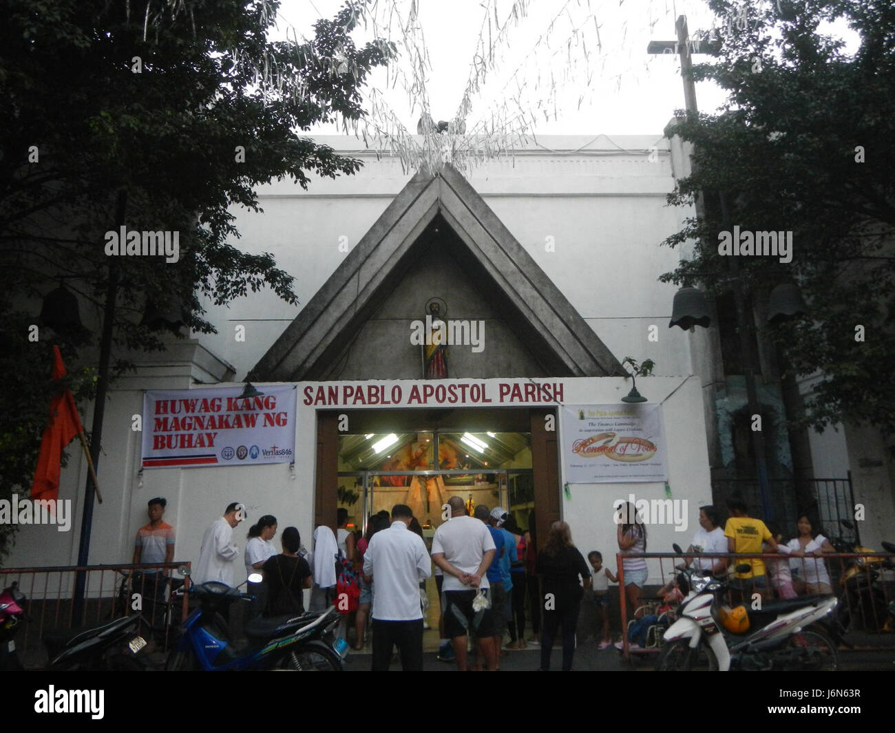 San Pablo Apostol Parish Church, located in Tondo, Manila, is a ...
