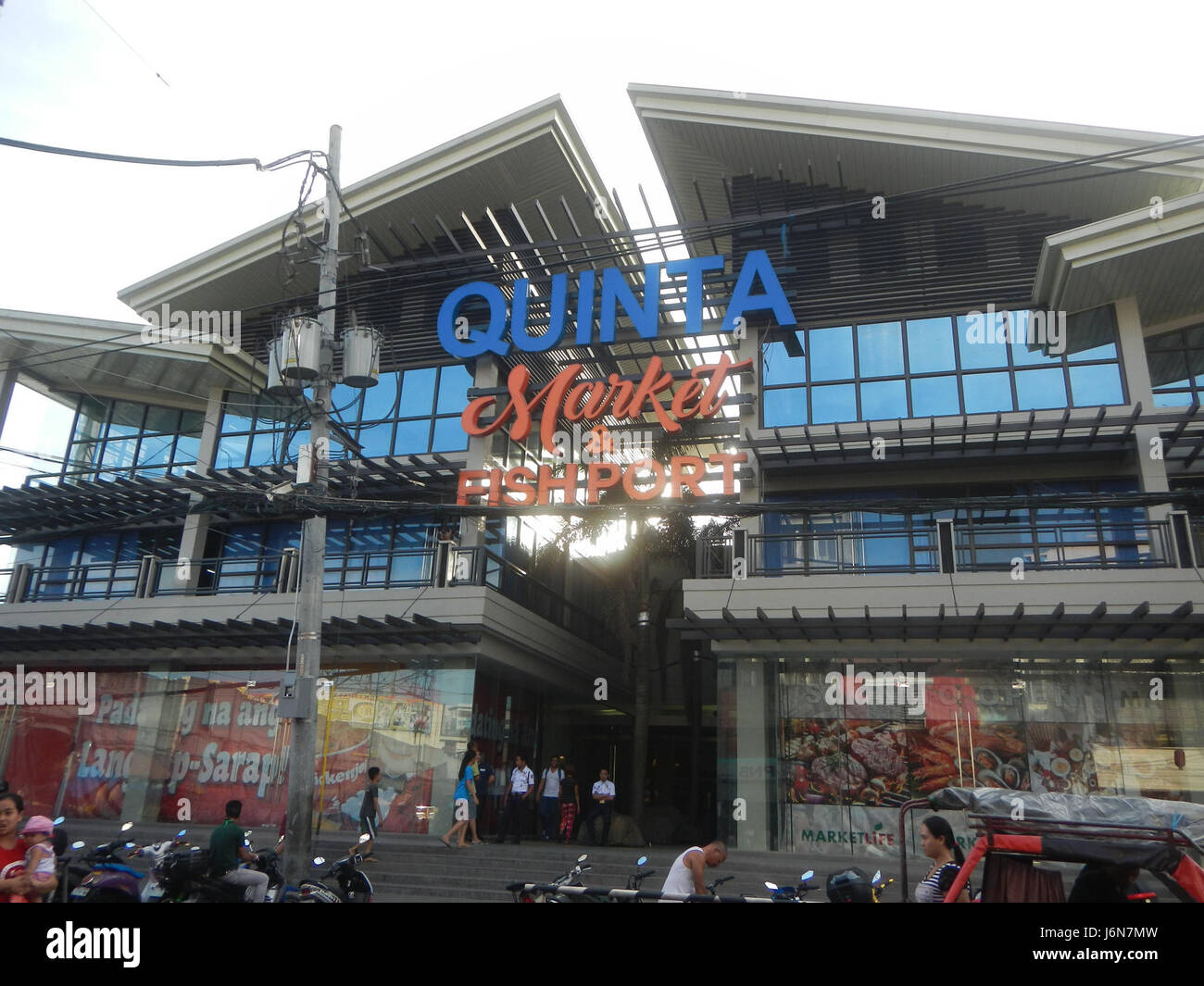 0621 Quinta Market Ahlan Wassahlan Muslim Town Welcome Arch Quiapo ...