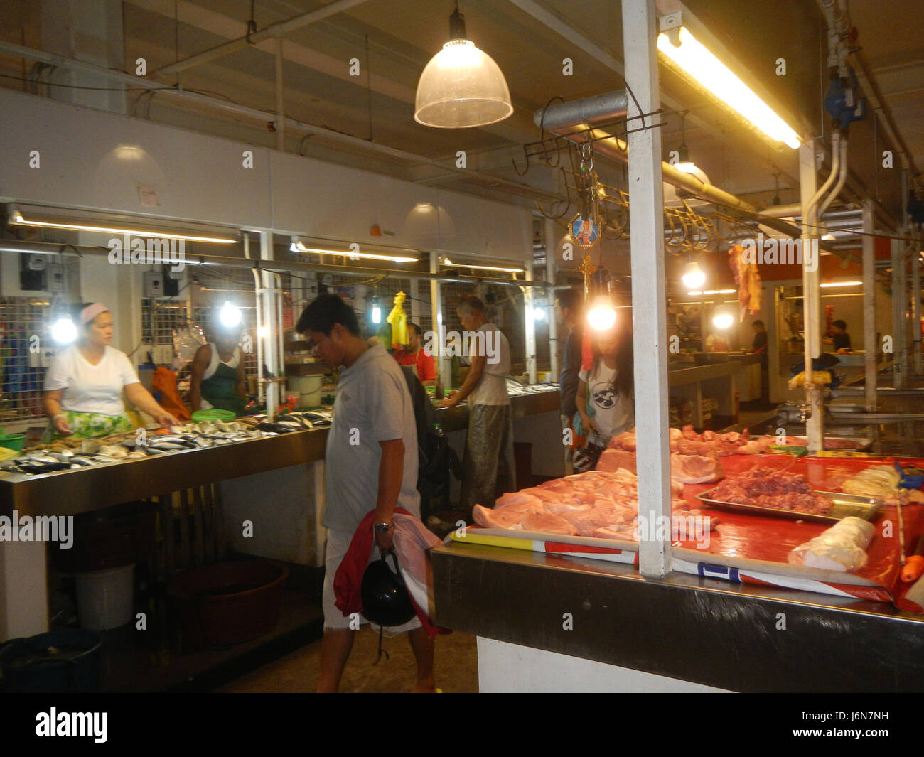 0621 Quinta Market Ahlan Wassahlan Muslim Town Welcome Arch Quiapo ...