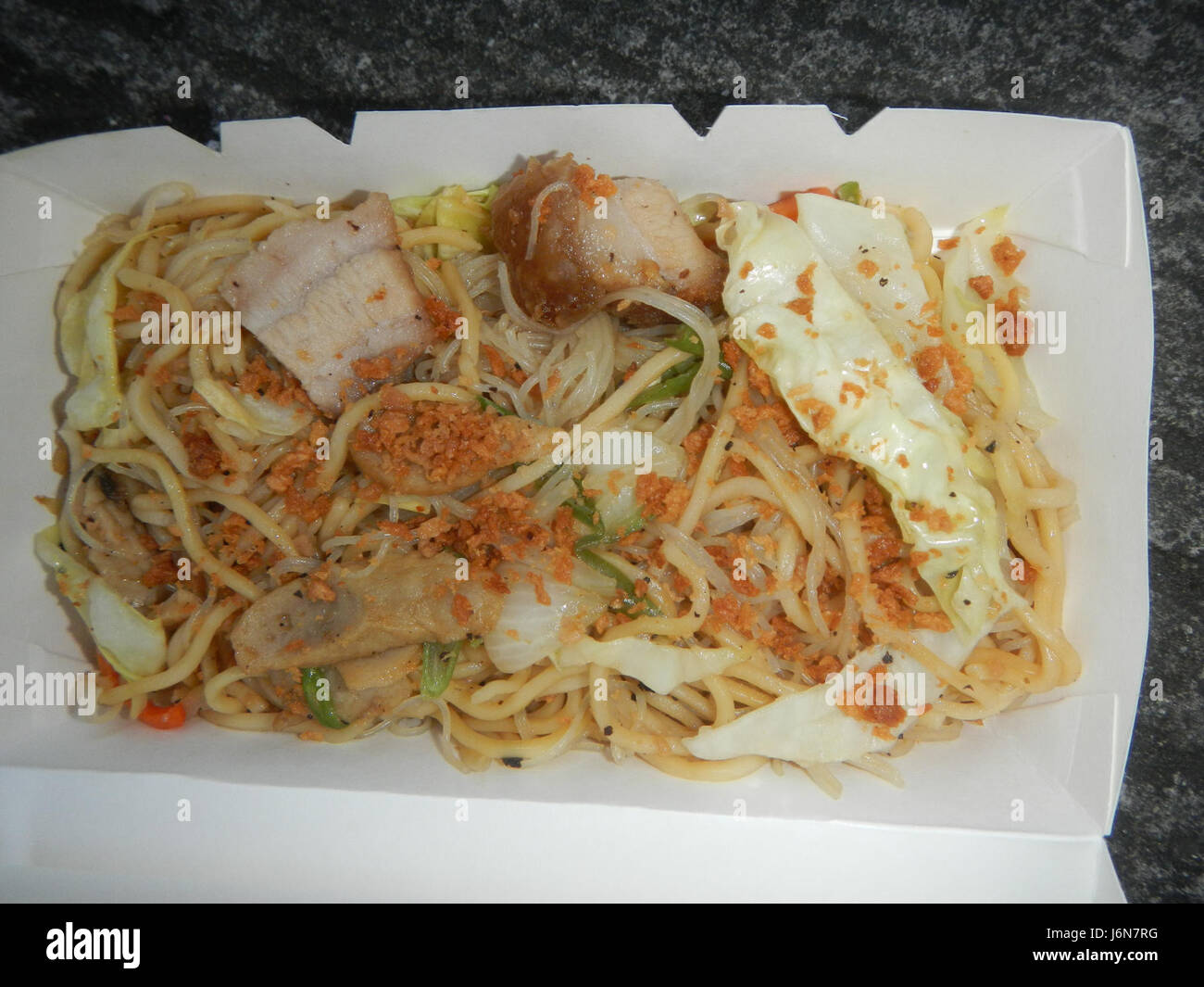 0702 Pancit, Cuisine of Bulacan food fruits 05 Stock Photo - Alamy
