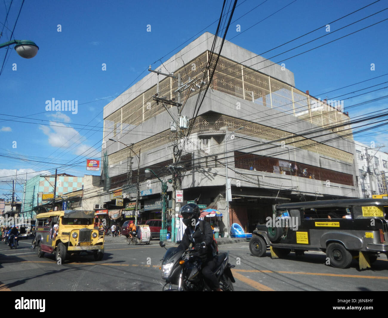 09582 San Roque Supermarket Bulacan Juan Luna Street Gagalangin Tondo, Manila 34 Stock Photo - Alamy