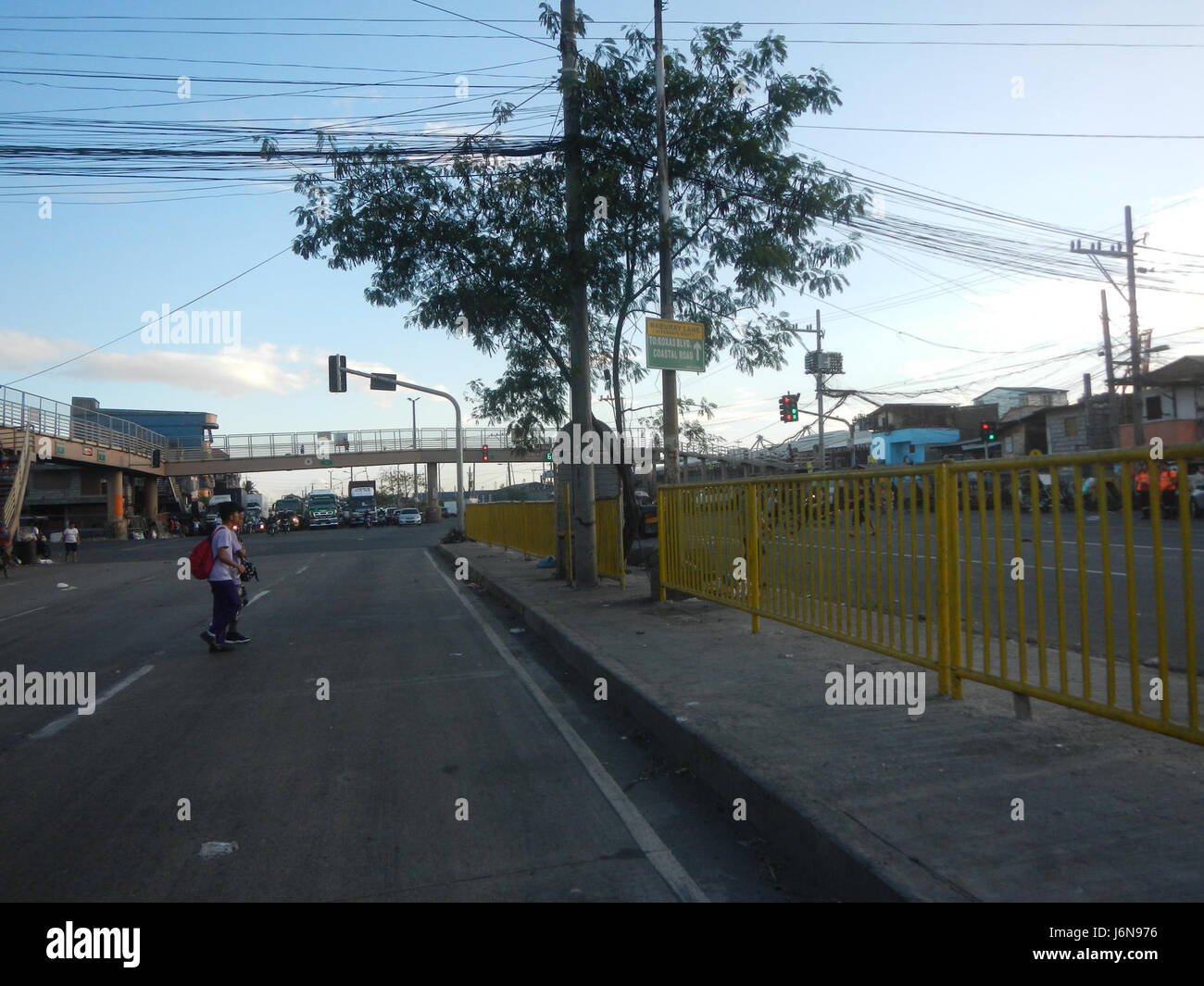 0670 Pedestrian footbridge Pier 18 C-2 Capulong Marcos Road Radial Road ...