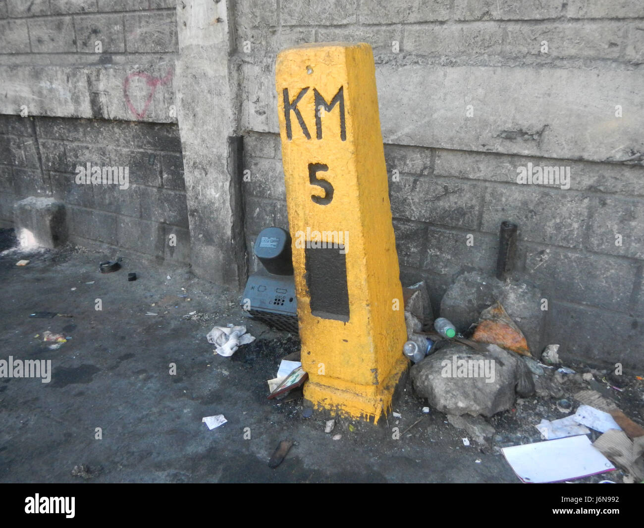 0715 Pedestrian footbridge C-2 Capulong Marcos Road Radial Road 36 ...