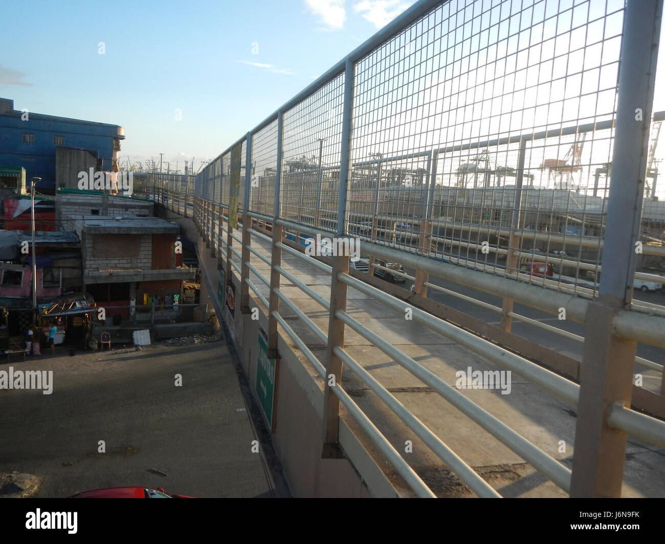 0889 Pedestrian footbridge C-2 Capulong Marcos Road Radial Road 22 ...