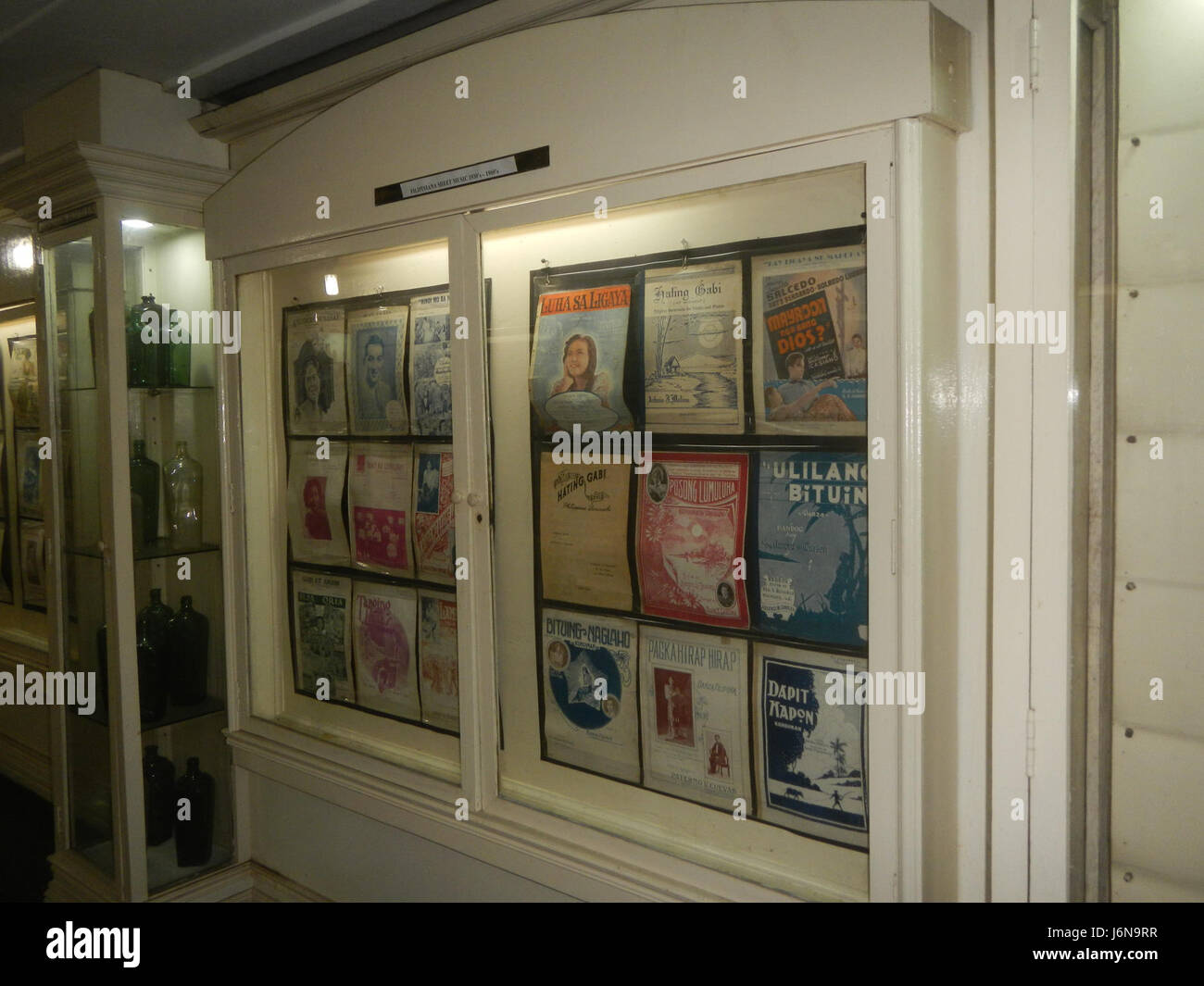 A historical reference to the Escolta Museum, located in the Edificio ...