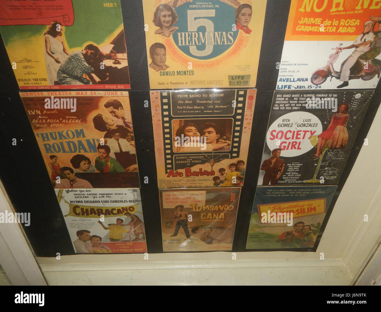 The Escolta Museum, located in the Edificio Calvo in Binondo, Manila ...