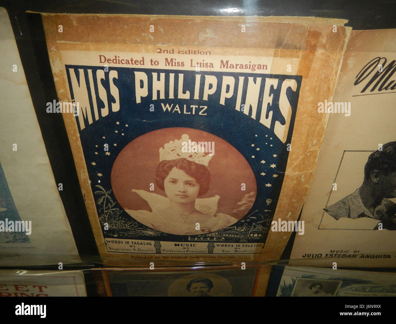 The Escolta Museum, located in the Edificio Calvo building in Binondo ...