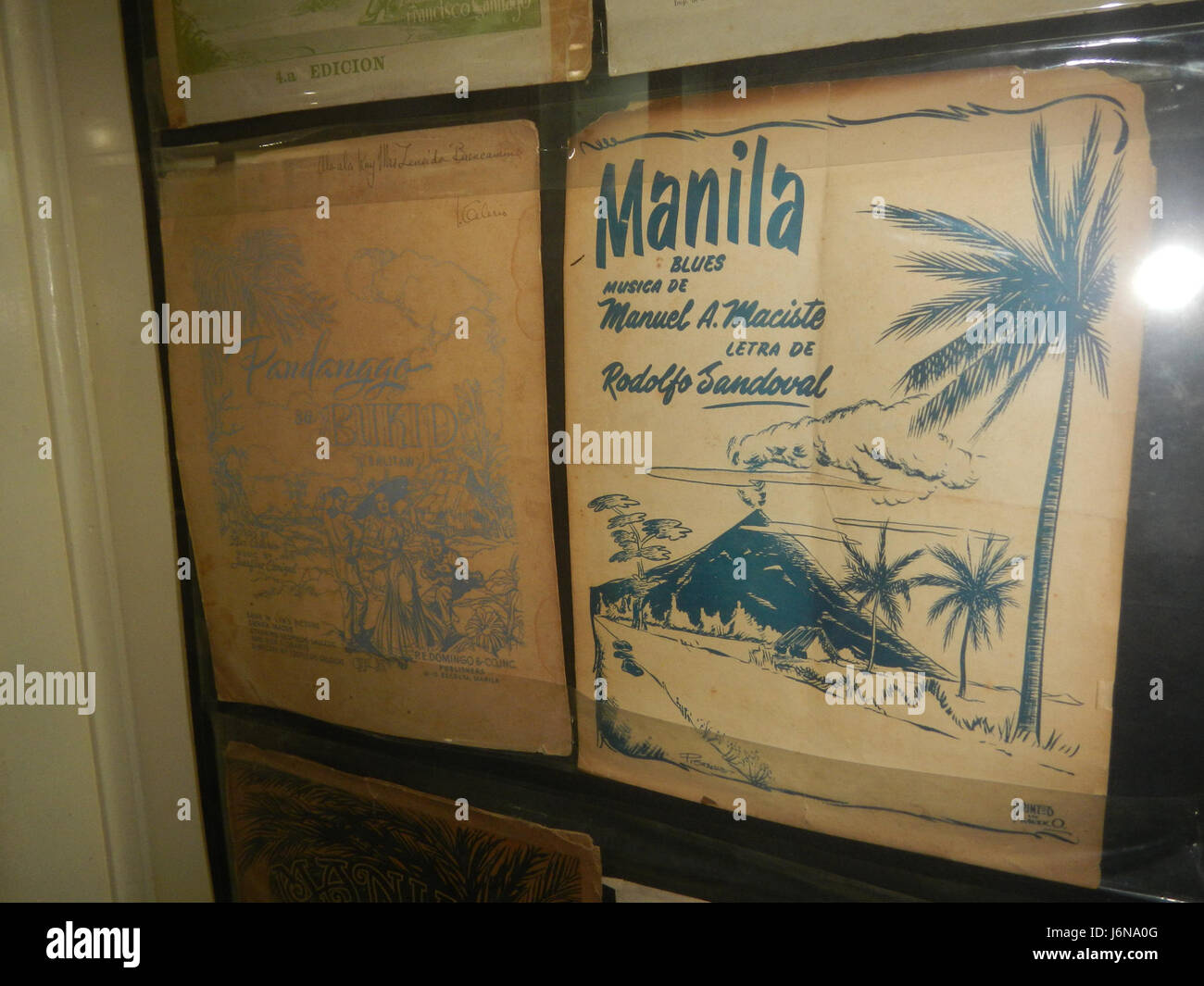 An image of the Escolta Museum Exhibit Hall located in the Edificio ...