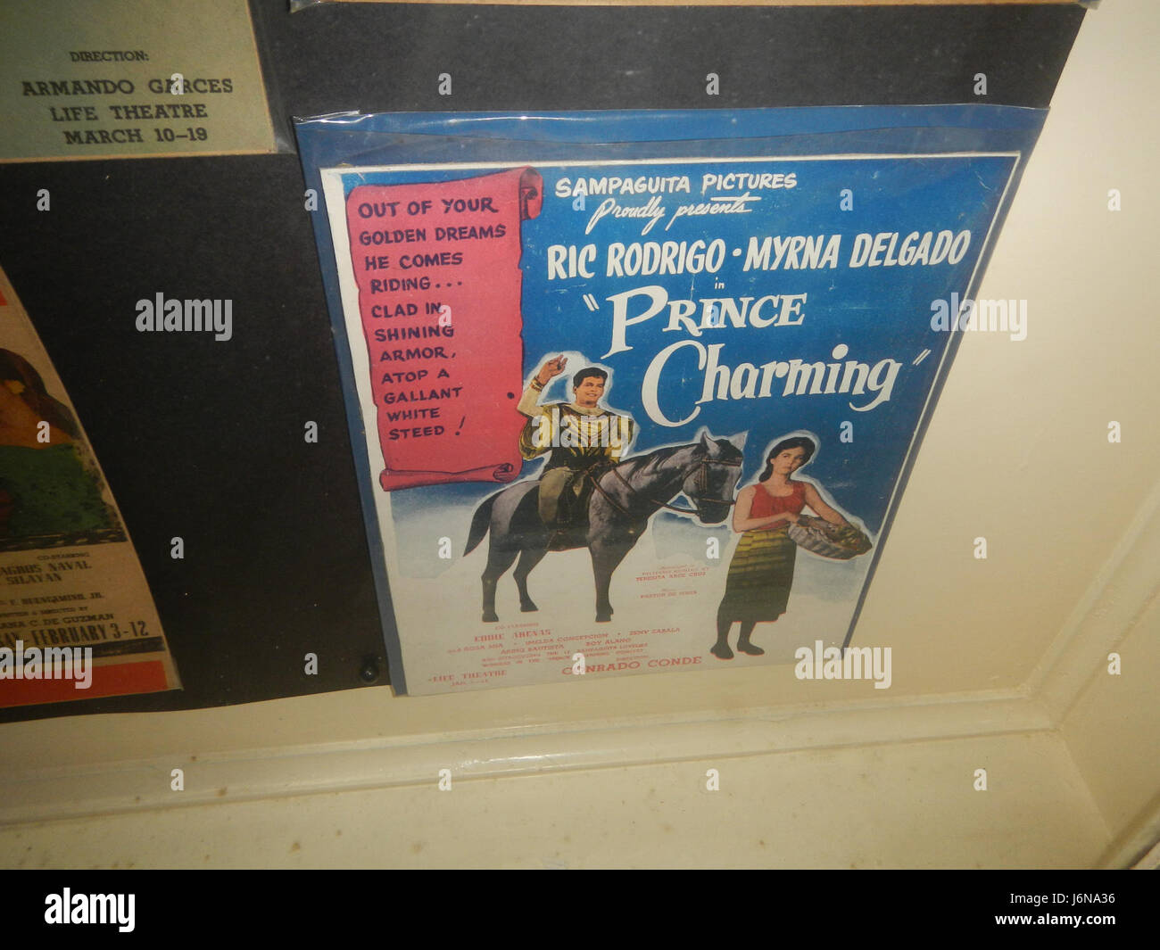 The Escolta Museum Exhibit Hall, located in the Edificio Calvo in ...