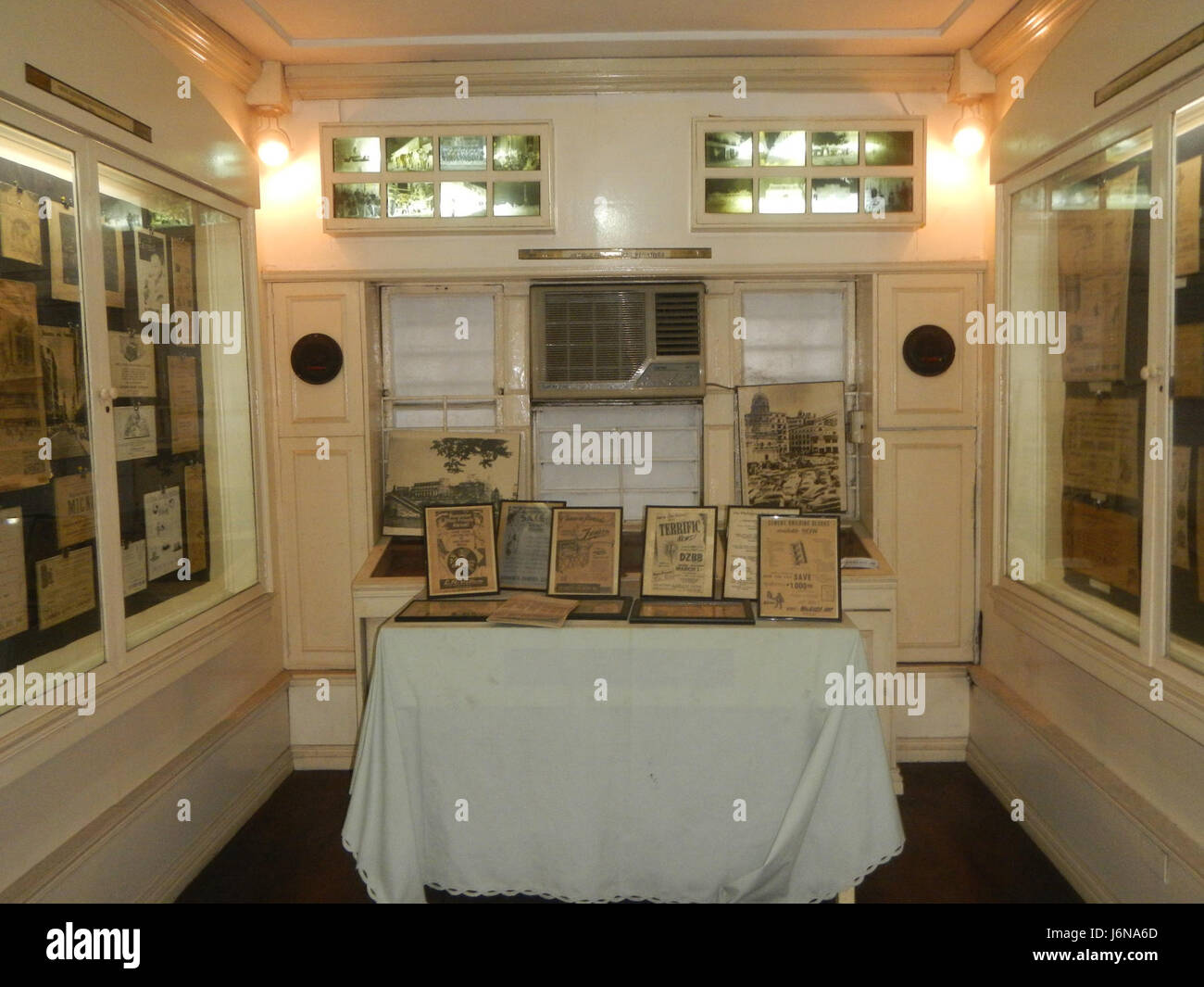 The Escolta Museum Exhibit Hall, located in the Edificio Calvo in ...