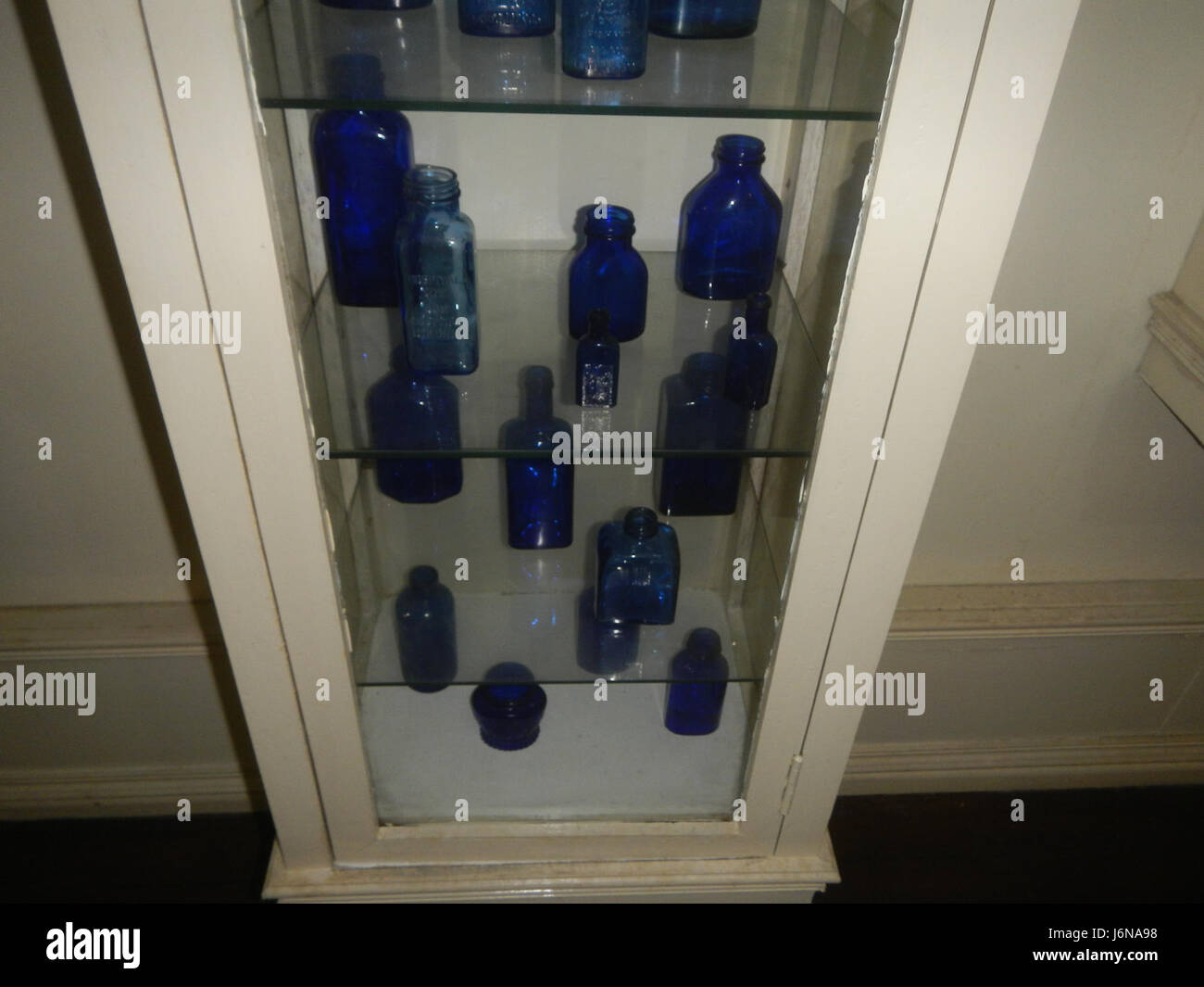 Escolta Museum, located in the Edificio Calvo in Binondo, Manila ...