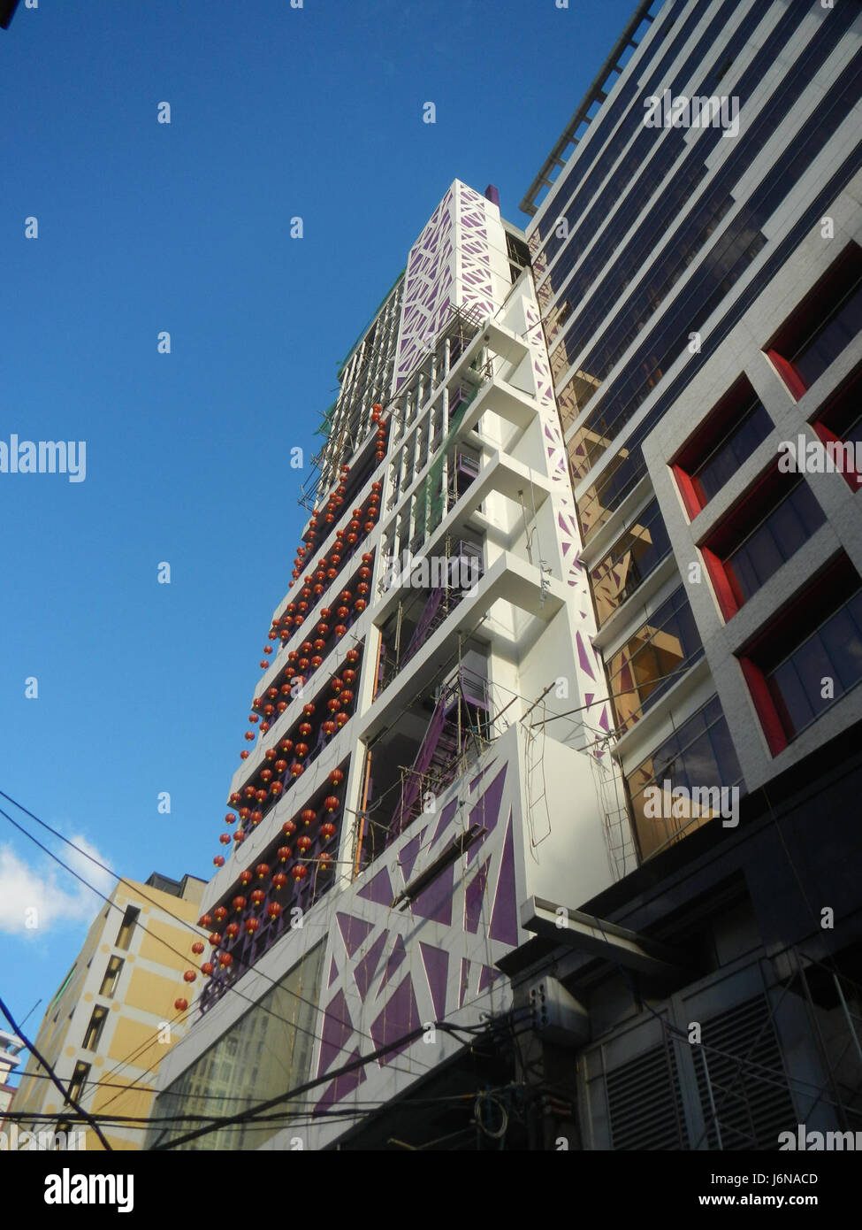 Old anchor square hi-res stock photography and images - Alamy