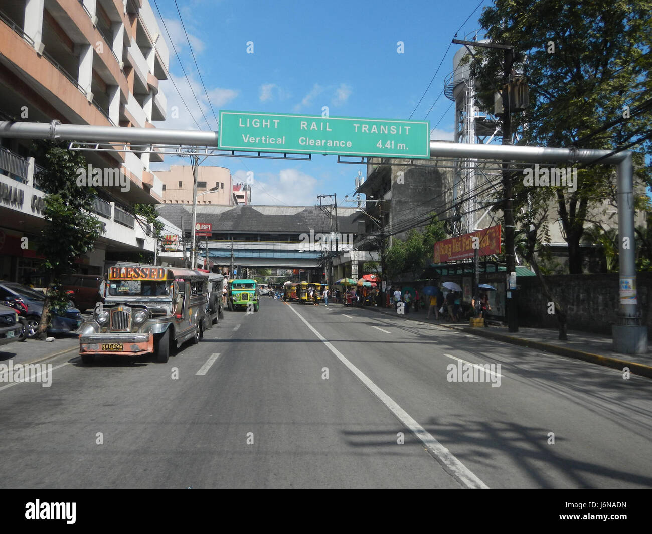 09538 Tayuman Street Santa Cruz Tondo Manila 25 Stock Photo - Alamy