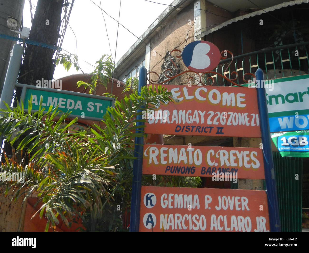 09601 Tayuman Street Santa Cruz Bridge Tondo Manila 17 Stock Photo - Alamy