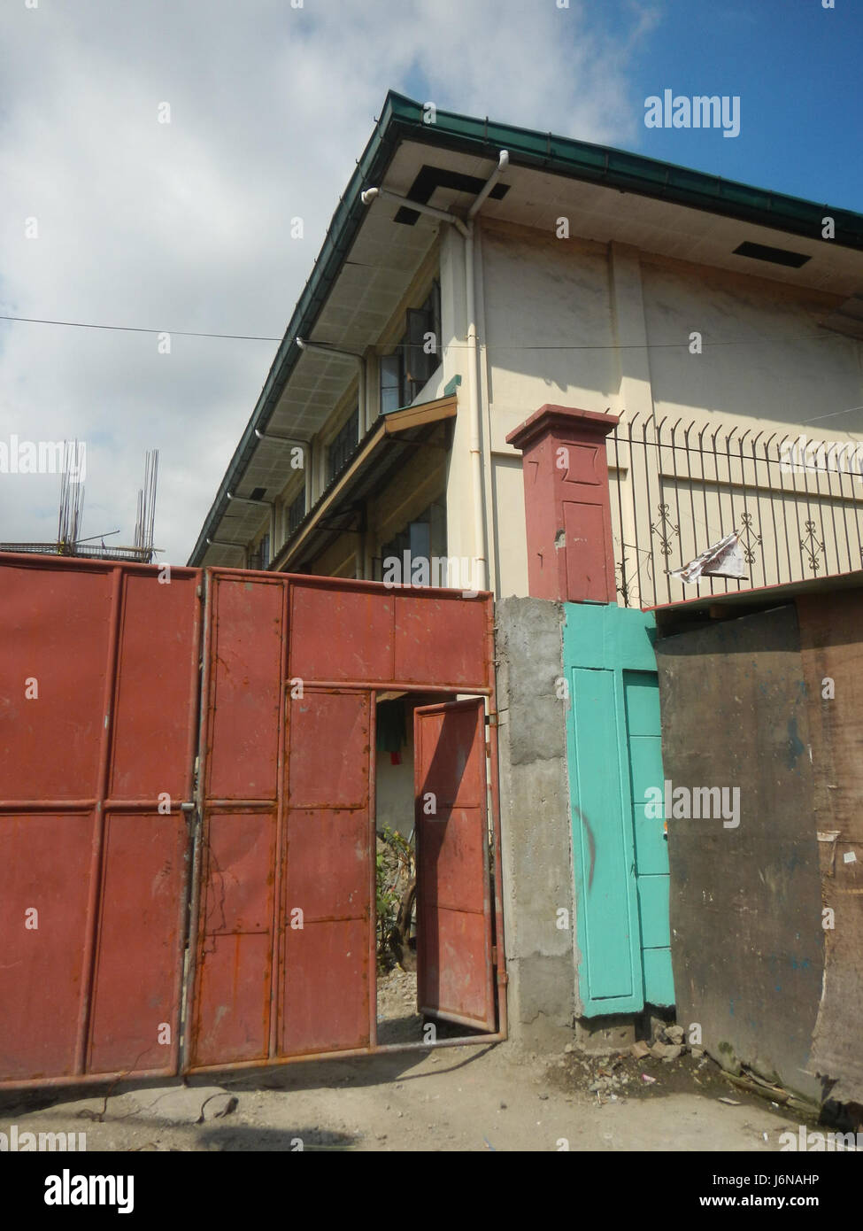Tayuman Street in Tondo, Manila, runs across the Santa Cruz Bridge and ...