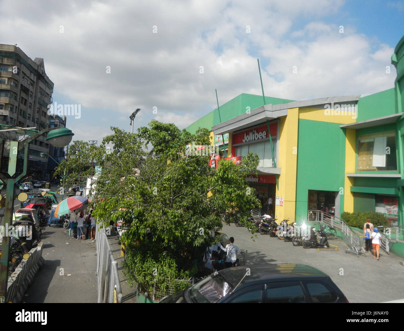 The pedestrian footbridge near Pritil, Tondo, Manila, connects key ...
