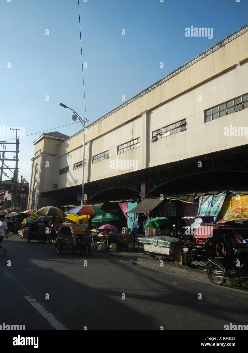 A view of the New Pritil Public Market, located on Juan Luna and ...