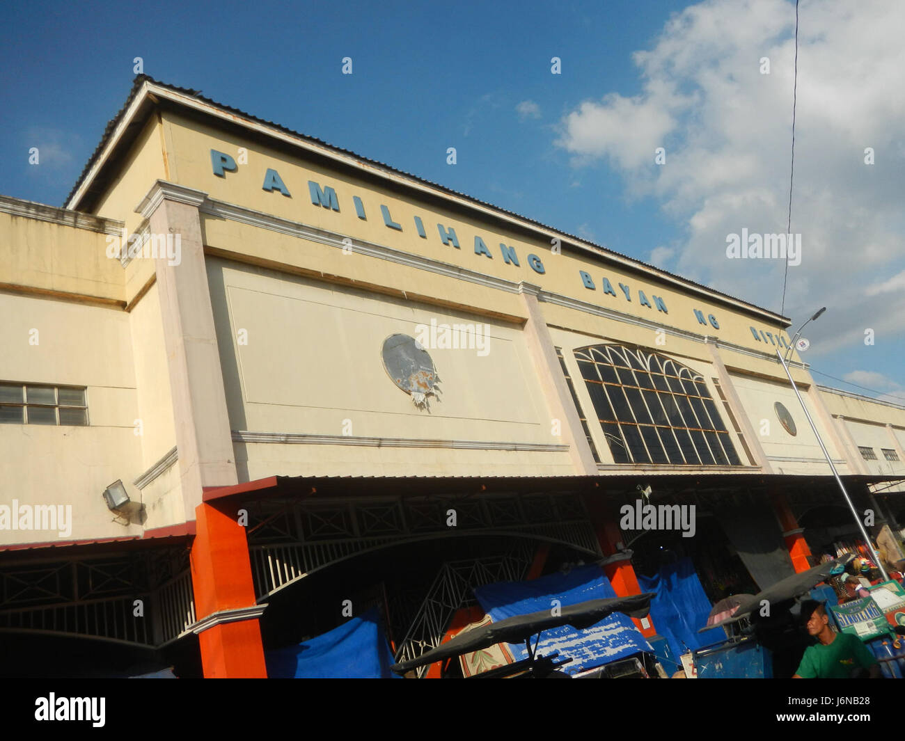 This image depicts the New Pritil Public Market located on Juan Luna ...