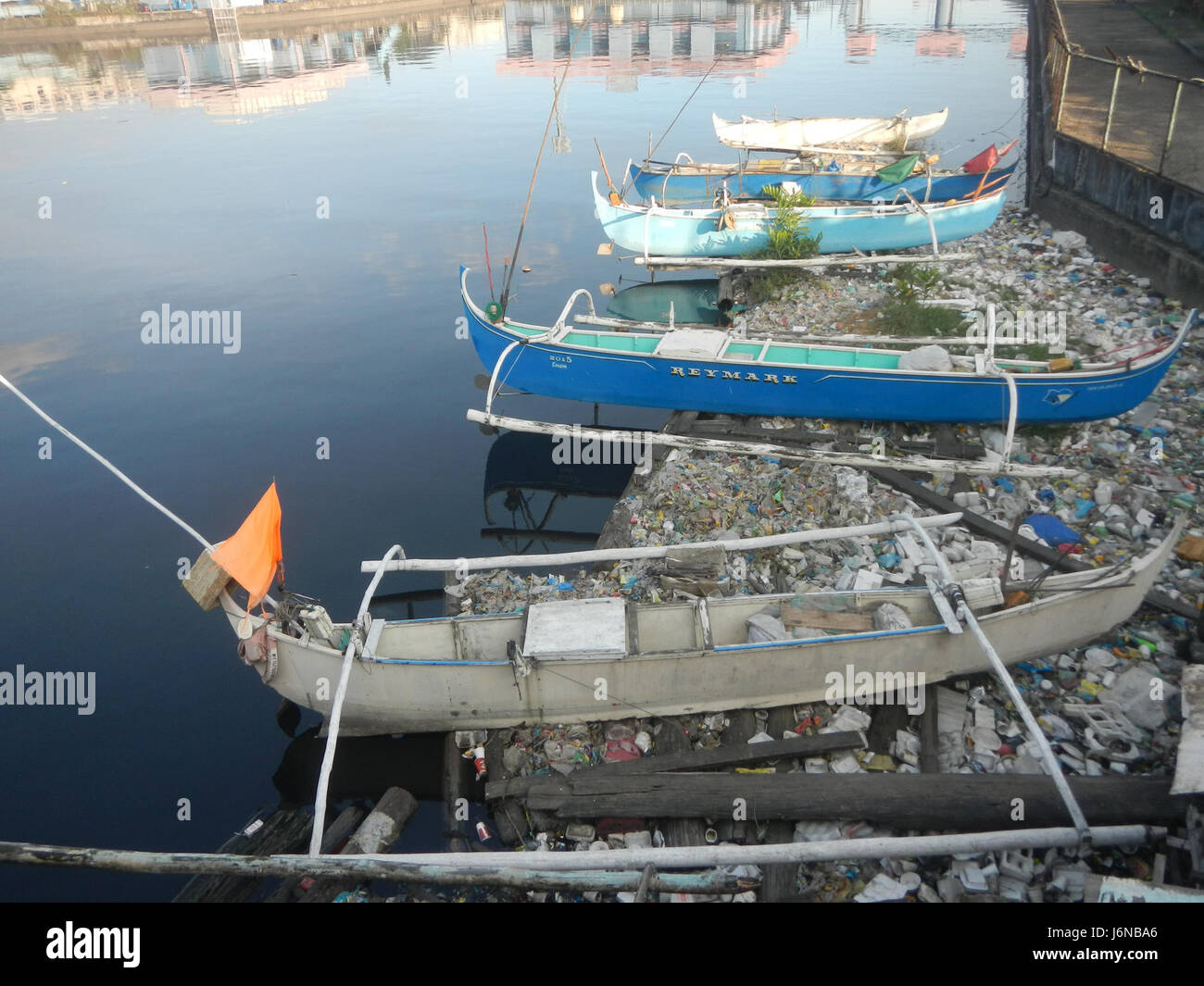 A photograph of the streets surrounding Velasquez Bridge in the Tondo ...
