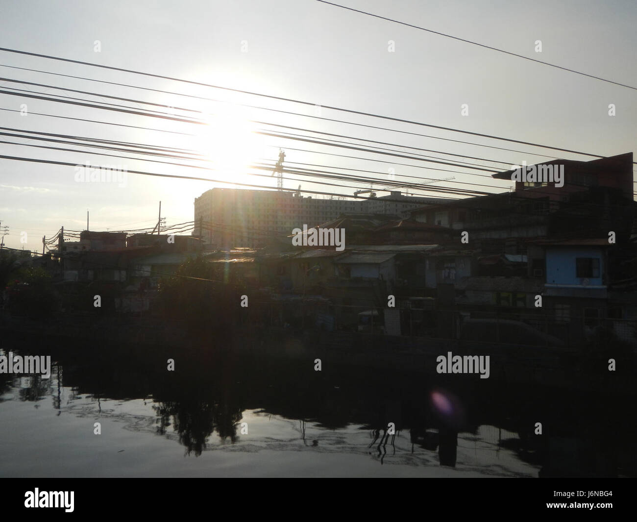 The Honorio Lopez Bridge in Tondo, Manila, connects Infanta Barangays ...