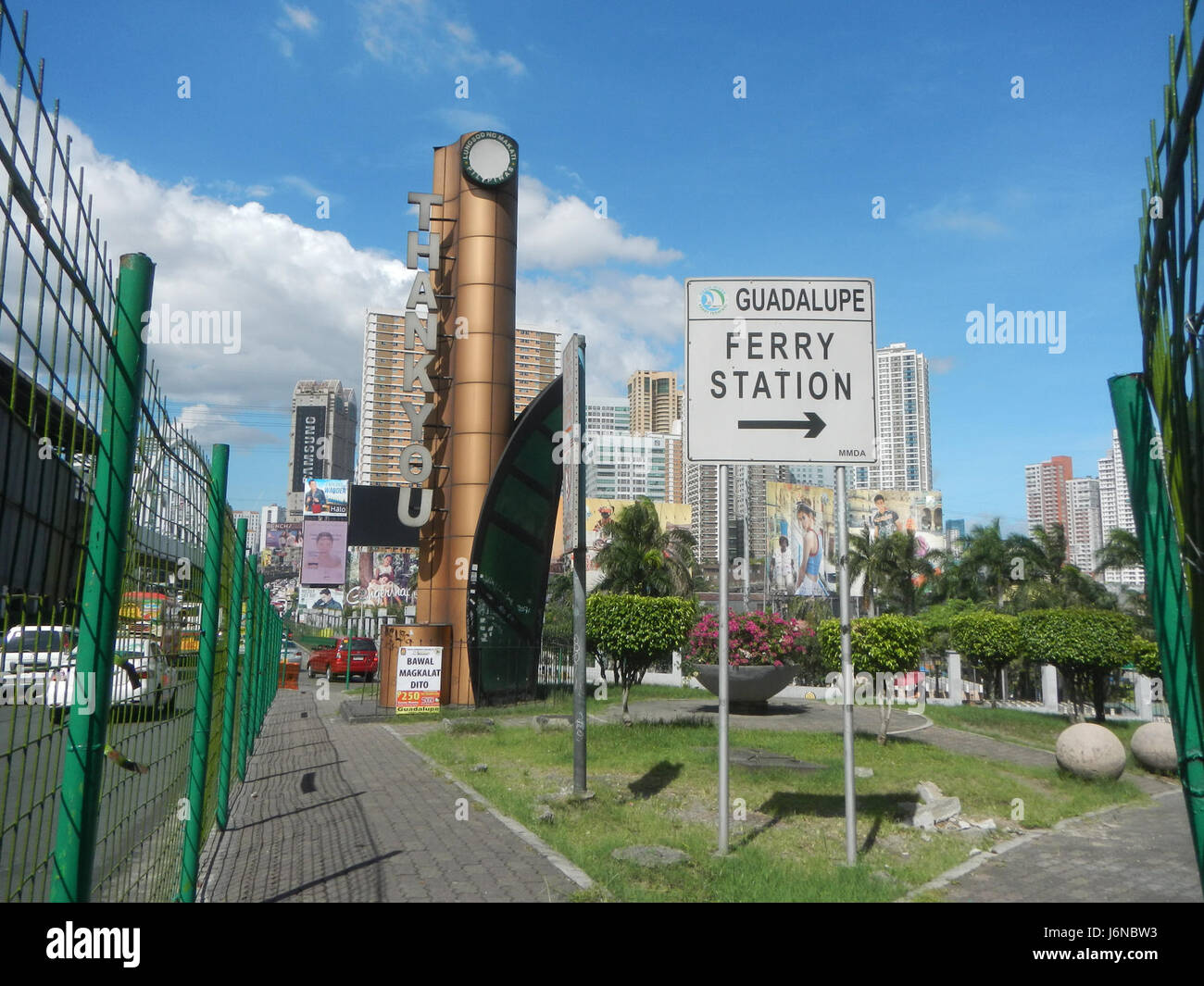 09541 Guadalupe Cloverleaf Interchange J P Rizal Cembo Station ...