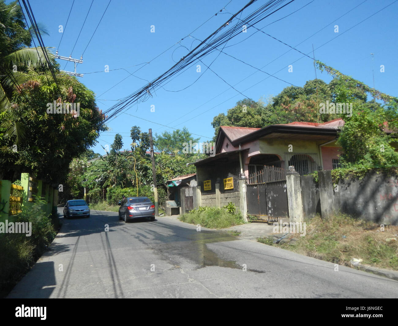 This reference relates to a construction project located in Poblacion ...