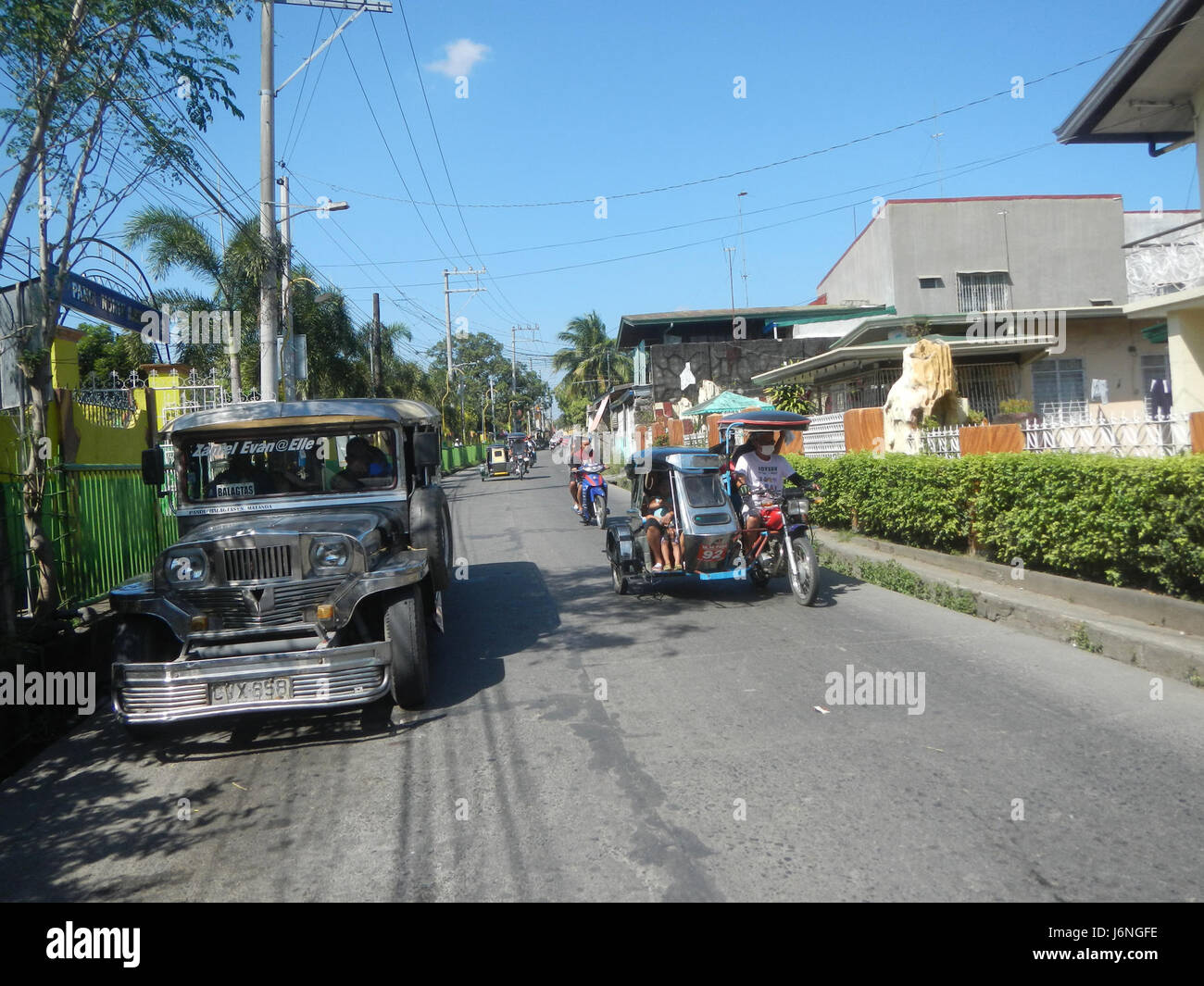 This refers to the construction project on the Poblacion San Roque Road ...