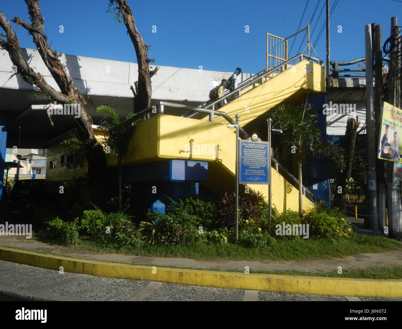 Hulo Coronado Street connects key areas in Makati and Mandaluyong City ...