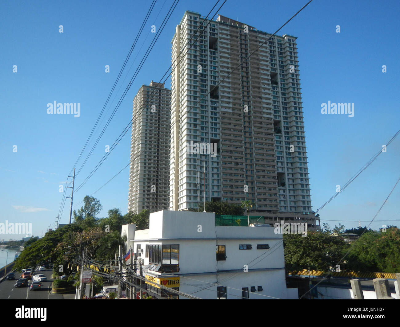 This entry refers to Hulo Coronado Street, which crosses the Pasig ...