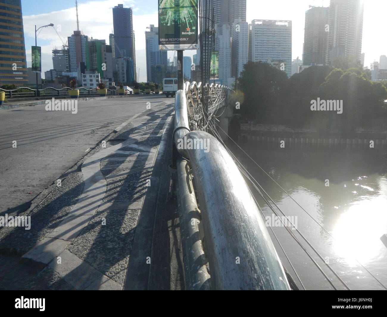 09592 Hulo Coronado Street Pasig River Bridge Makati Mandaluyong City ...