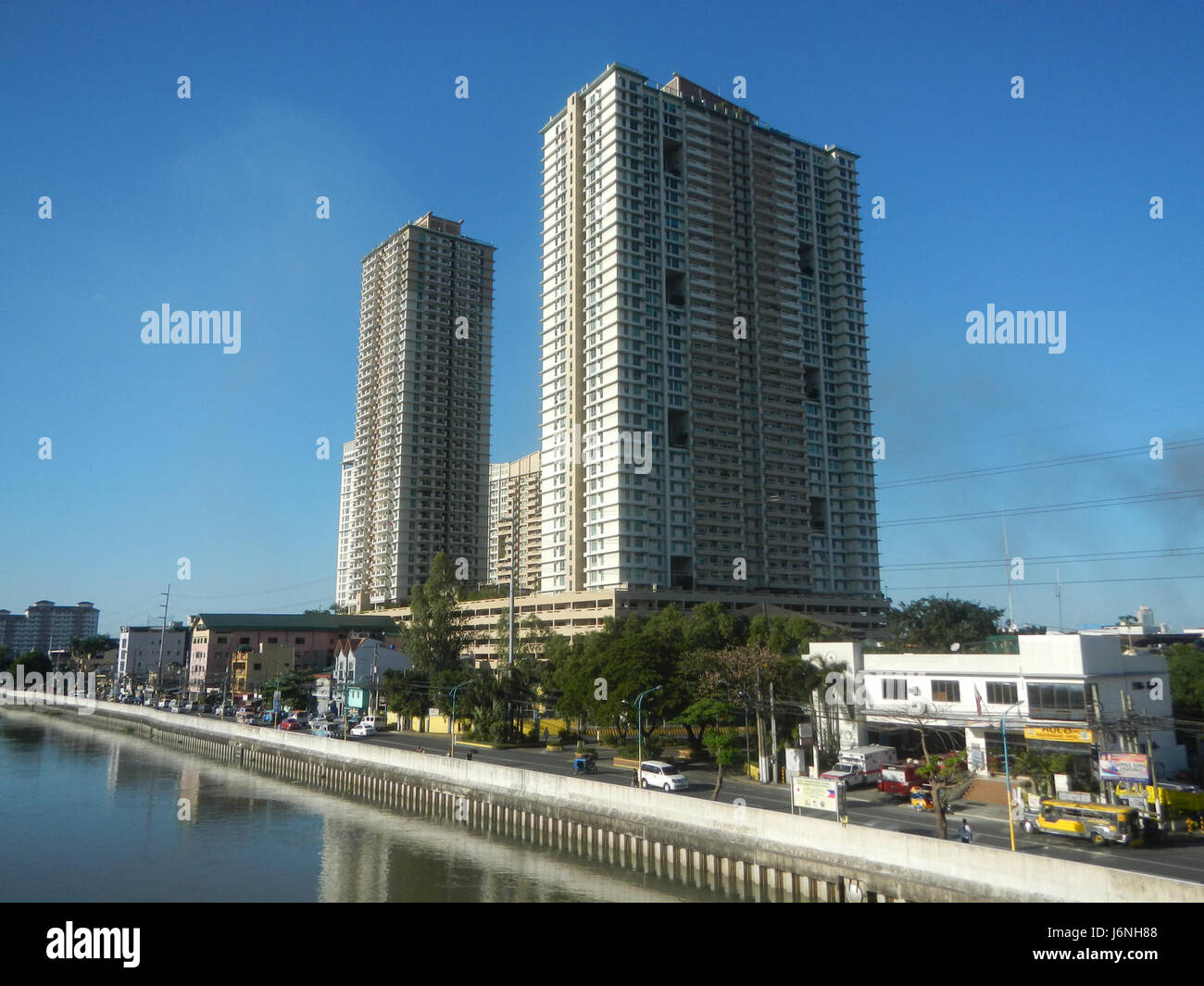 This image shows a view of the Hulo Mini Park in Mandaluyong City, part ...