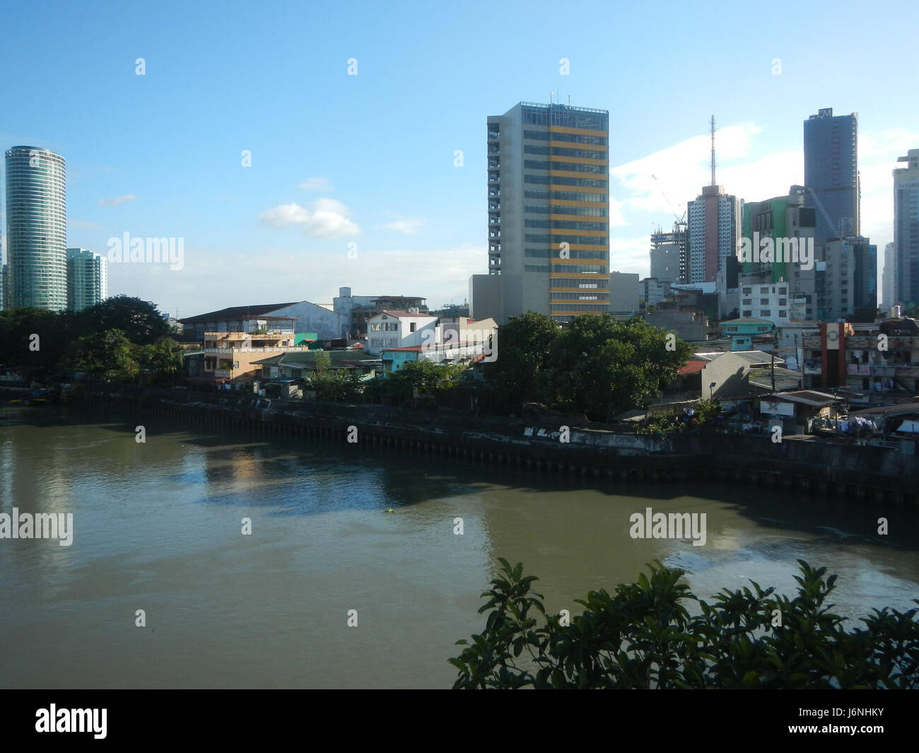 This image depicts the Makati City and Mandaluyong City Bridge, located ...