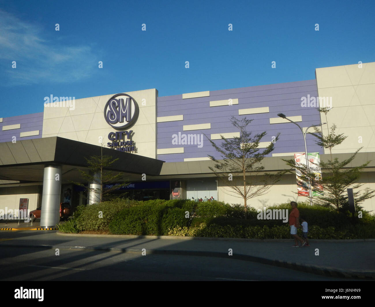 The SM City San Jose Del Monte is a shopping mall located in Bulacan ...