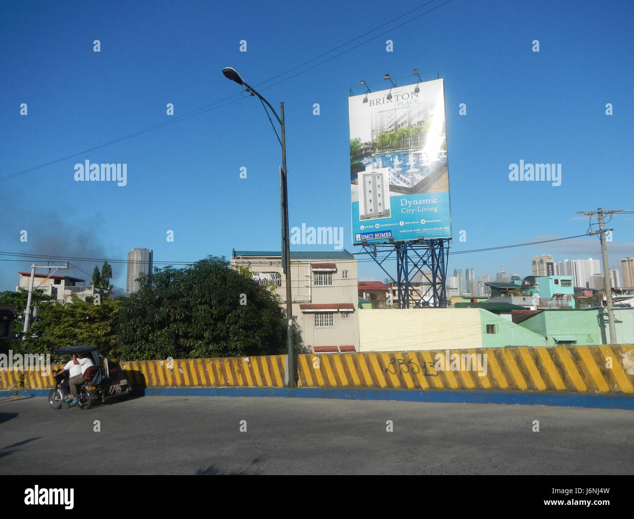 This image shows the bridge between Makati and Mandaluyong, spanning ...