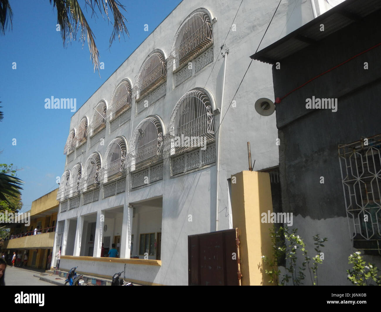 08421 Pampanga Central High School San Agustin, San Simon, Pampanga 10 ...