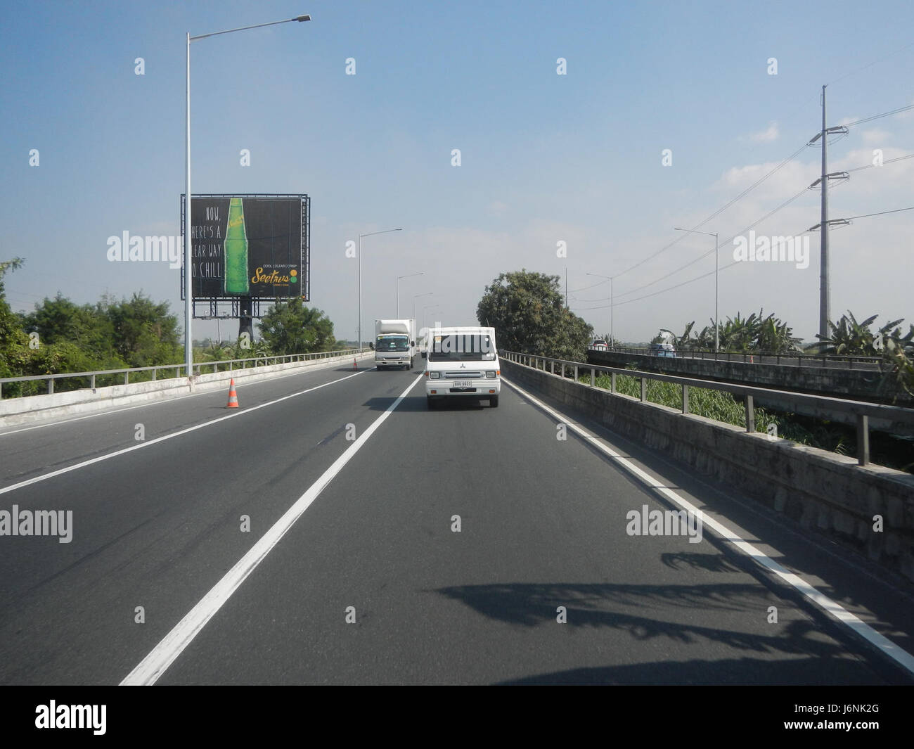 The San Simon Exit on the North Luzon Expressway in Pampanga provides ...