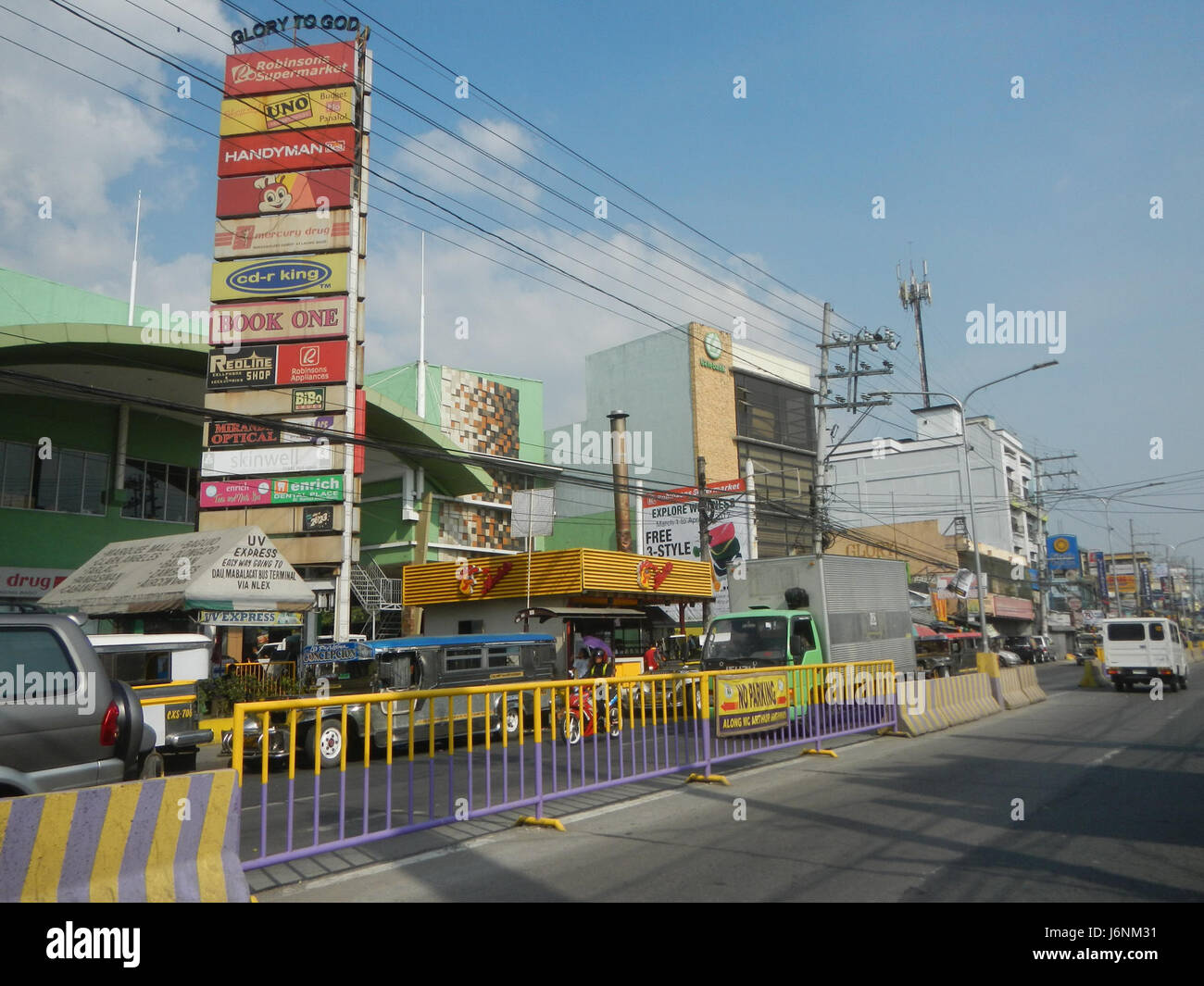 09602 MacArthur Highway Manila North Road Bulacan 03 Stock Photo - Alamy